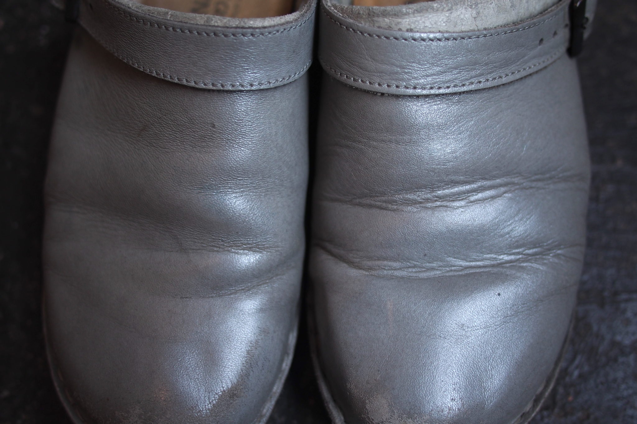 How old? -Grey / Silver- | NAOT ナオトジャパンオフィシャルサイト